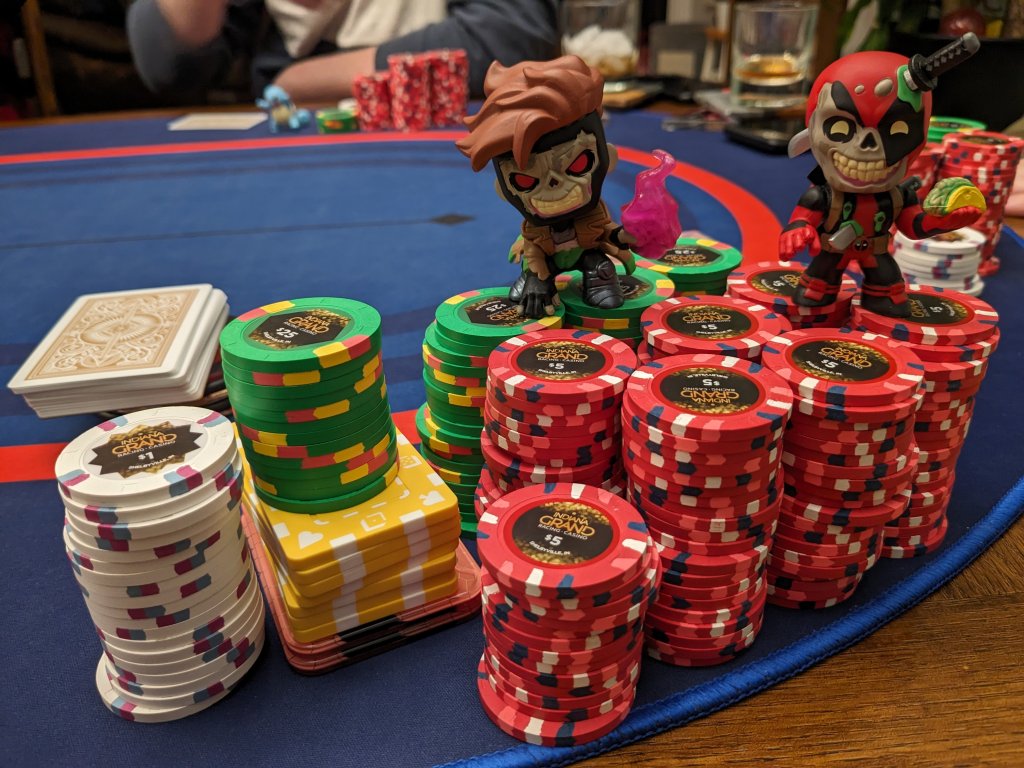 Giveaway - 2 Dealer Buttons and a deck of cards | Poker Chip Forum
