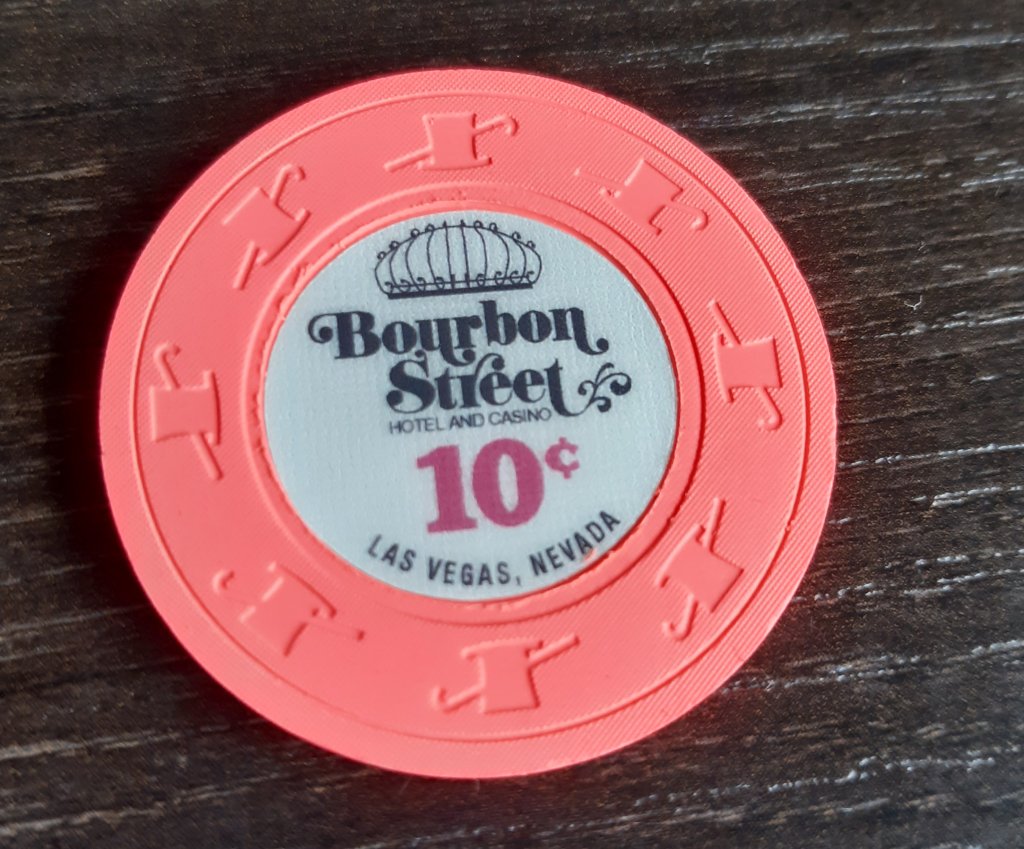Help identifying chip color | Poker Chip Forum