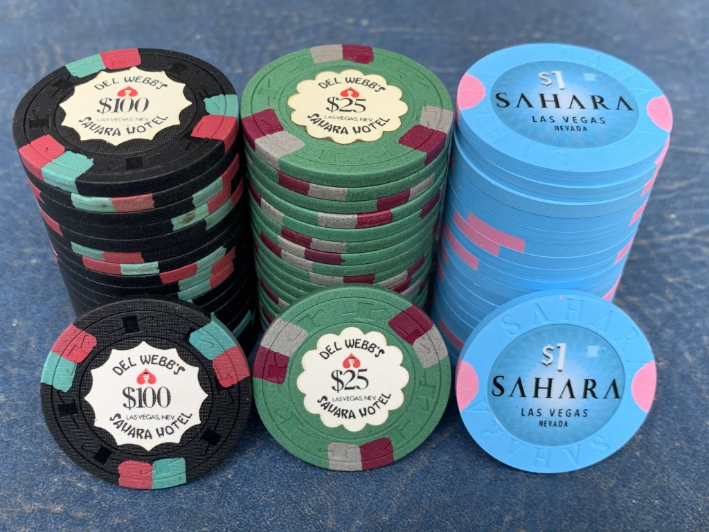 Sold - Del Webb Sahara 25's & 100's | Poker Chip Forum