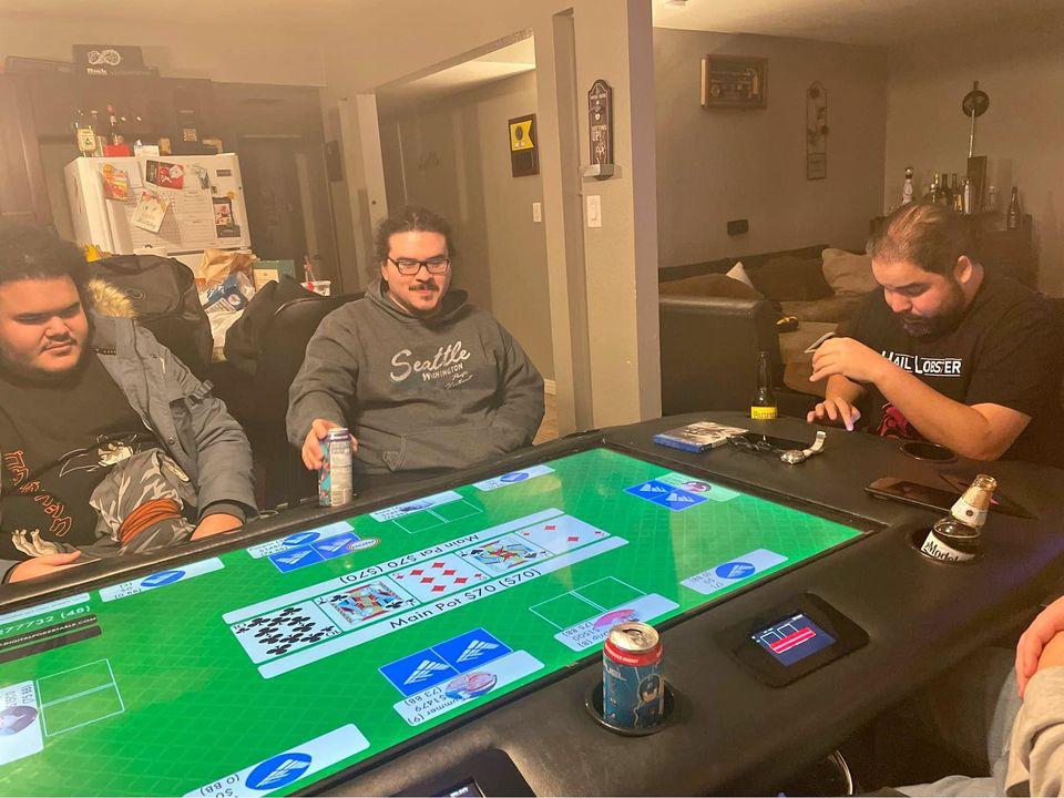 Not Mine - Electronic poker table in Las Vegas - $4500 | Poker Chip Forum