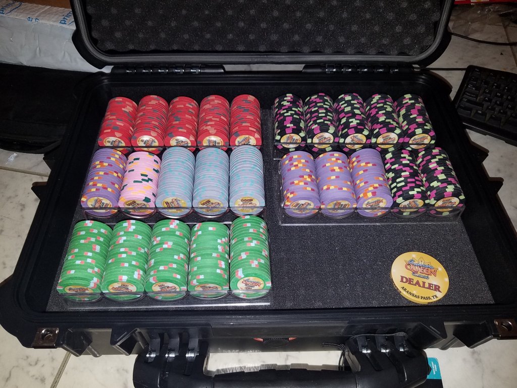 trouble deciding which configuration for apache 4800 case | Poker Chip ...
