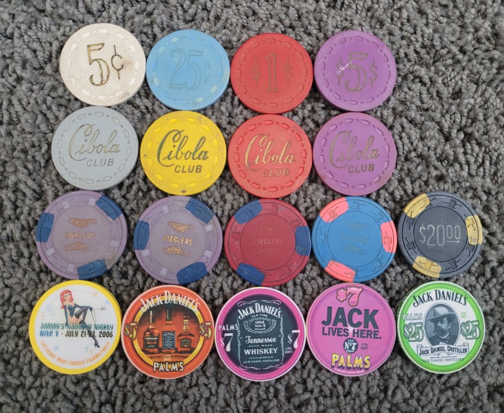 Canceled - Sample sets & pairs | Poker Chip Forum