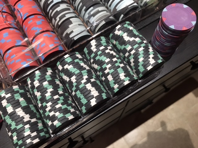 Wanted - PGI 8V black | Poker Chip Forum