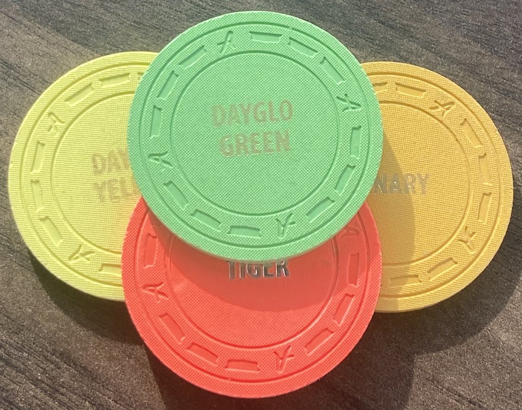 DG Yellow or Canary? Poll | Poker Chip Forum