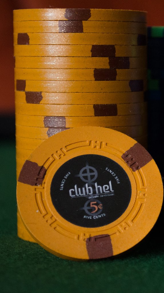 Two 5 Cent Chips, Which Do You Like More? | Poker Chip Forum