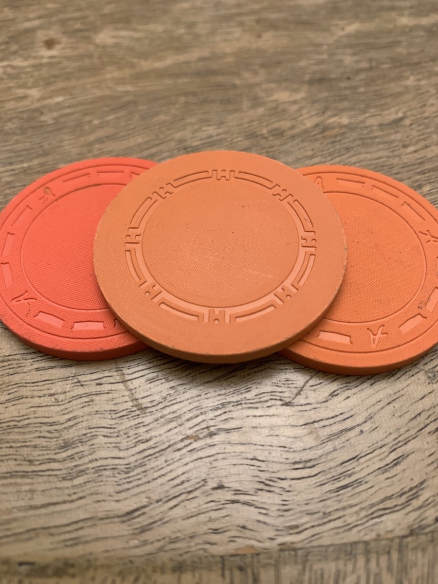 For Sale - 195 H-Mold Day-GLO Peach blanks fracs | Poker Chip Forum