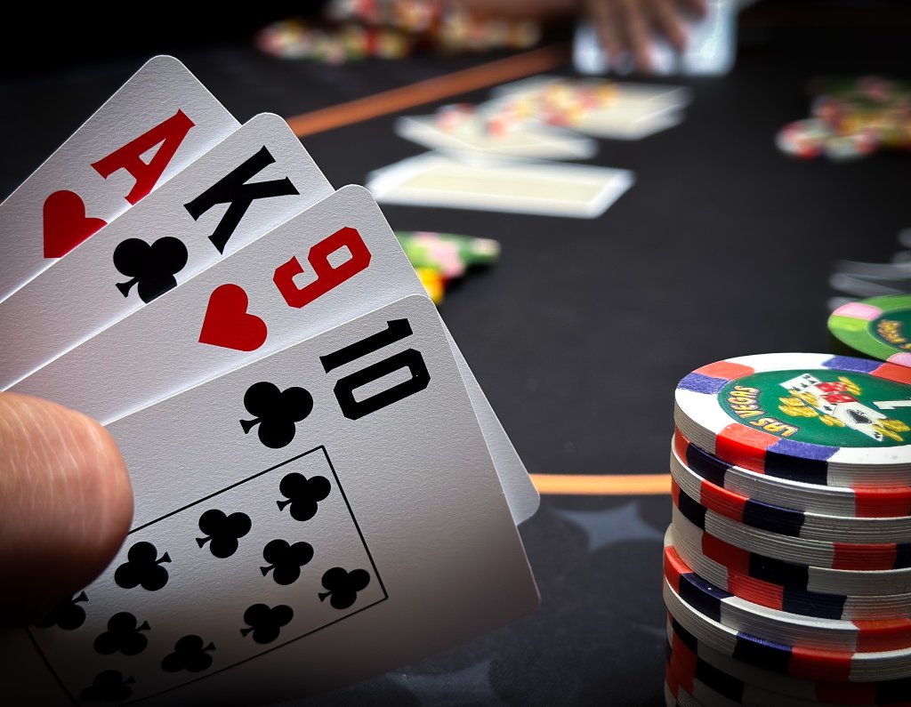 Sale - CARDS* New BROKEN ARROW CARDROOM SETUPS Bridge/Jumbo- Black/Gold ...