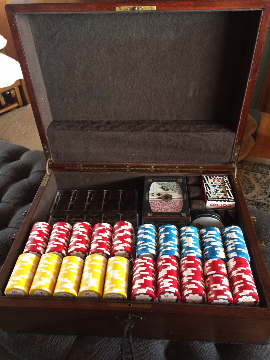 Antique Silverware Box (1000+ chips) | Poker Chip Forum