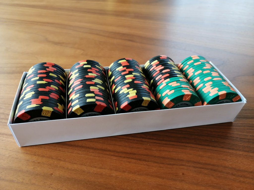 DIY Cardboard Poker Chip Boxes | Poker Chip Forum