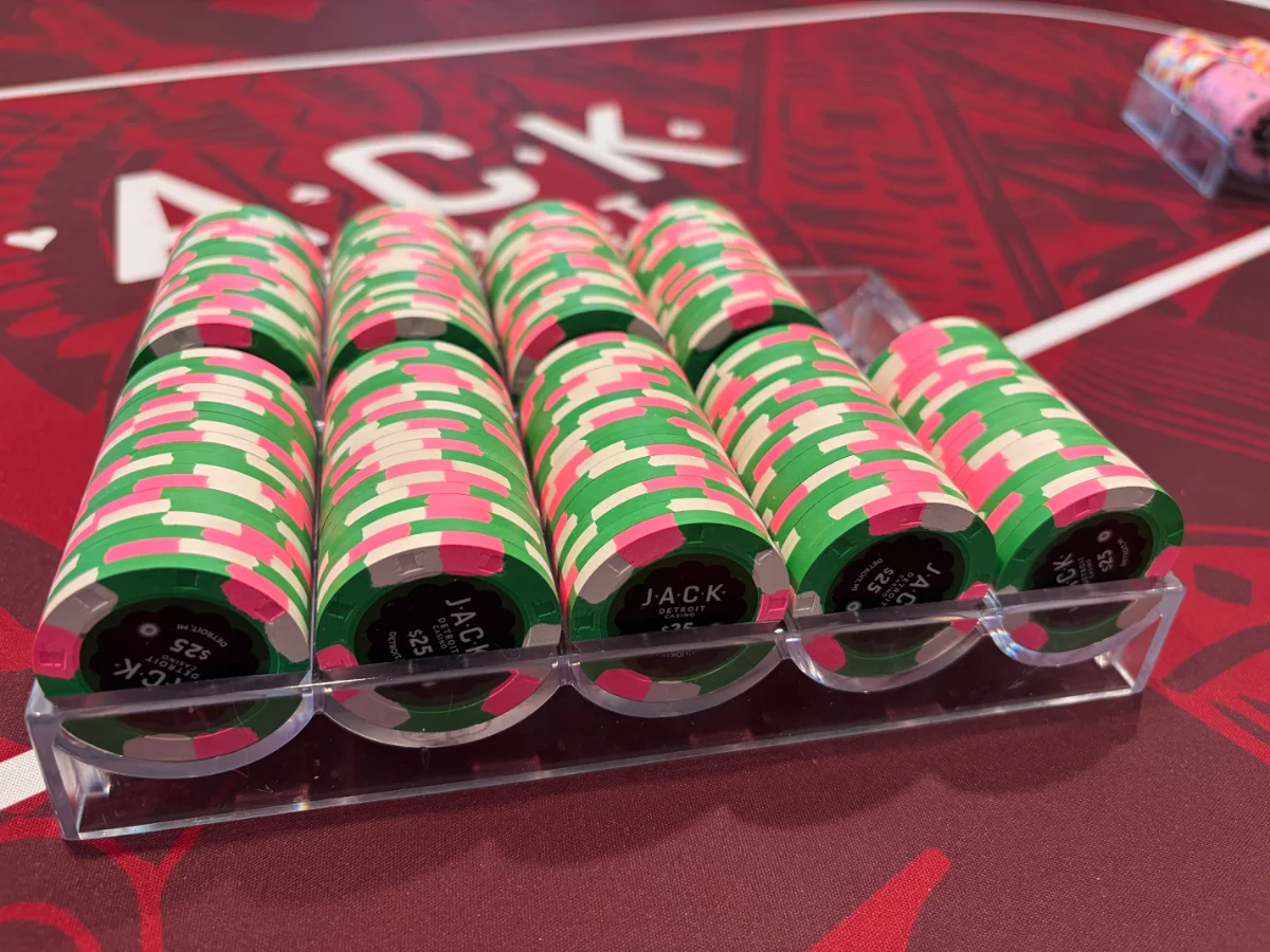 Sold - JACK Detroit Set, 600 chips **Splitting Up Now - Rack o Hundreds ...
