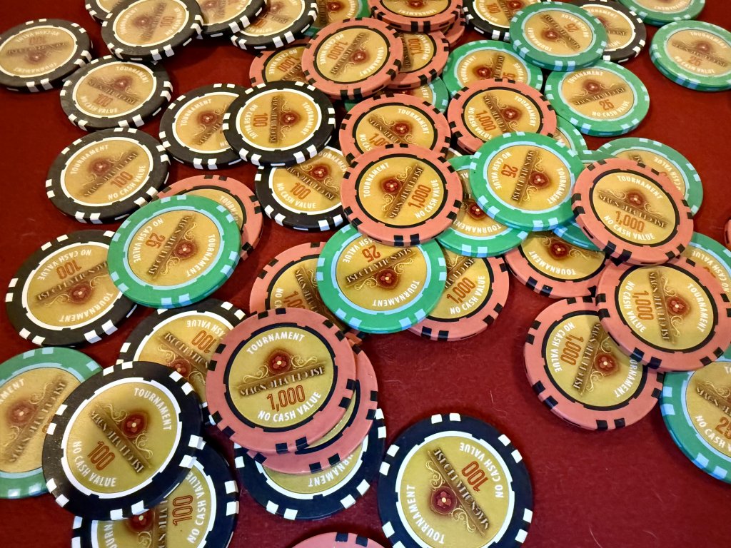 Auction - Magnolia House Tournament/Free Play Chips - 954 total | Poker ...