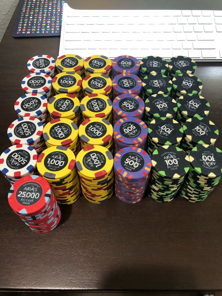 Sold - Cards Mold Aria Tournament Set (620 chips) | Poker Chip Forum