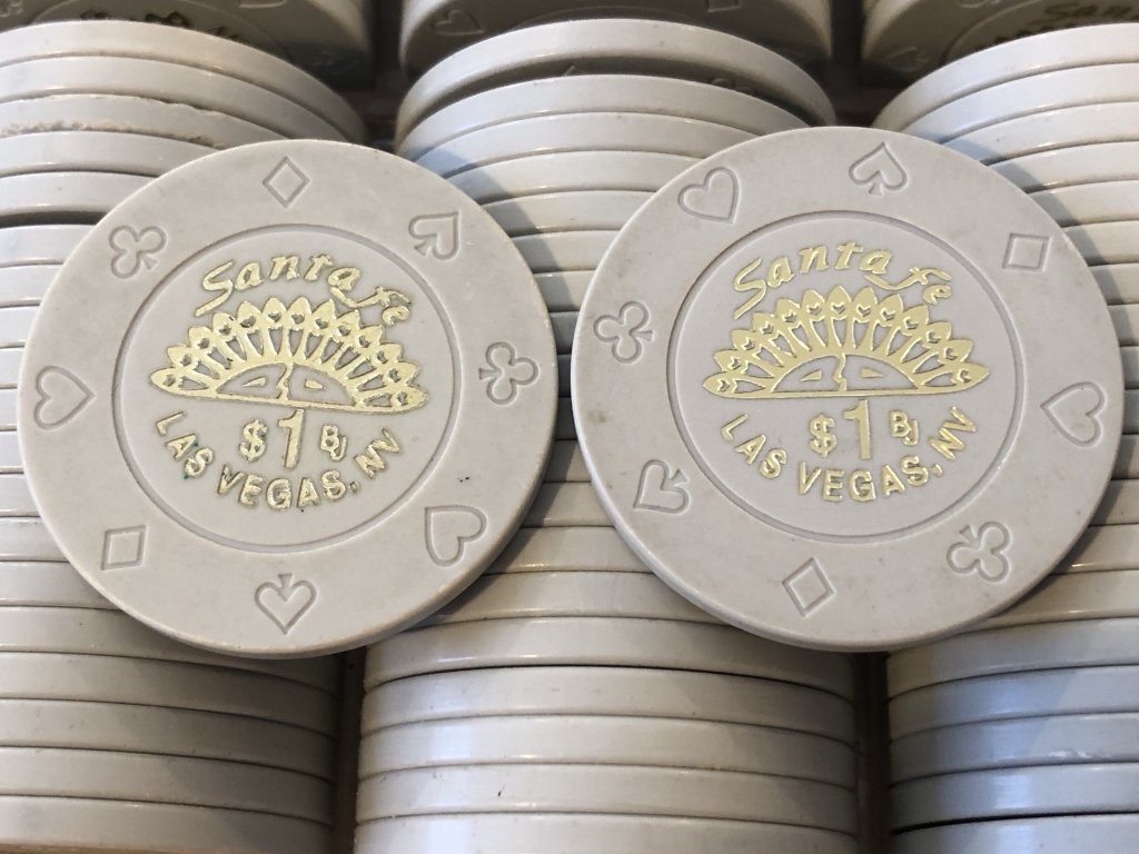 For Sale - 2 Racks of $1 Santa Fe (8 suit mold) | Poker Chip Forum