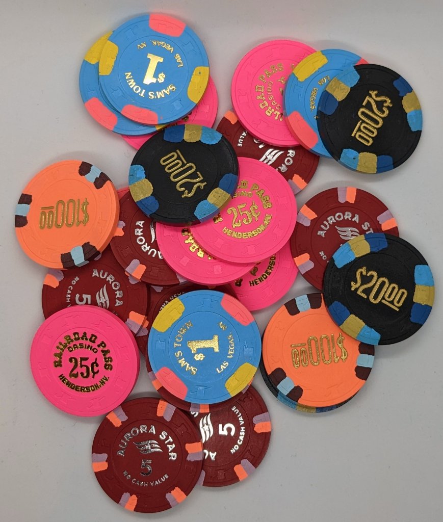 Auction - Vintage room $20s | Poker Chip Forum