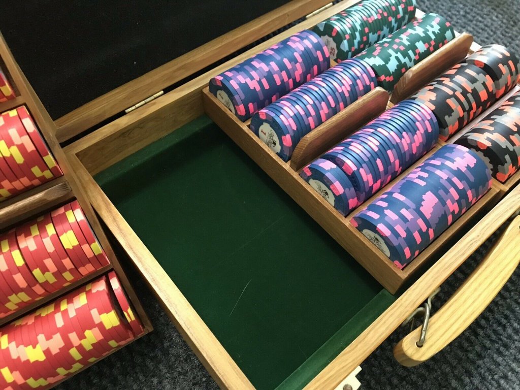 Sold - Paulson WTHC - small cash set | Poker Chip Forum