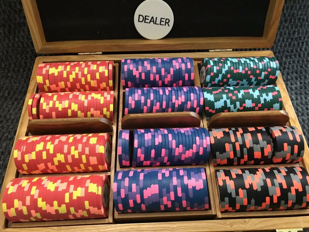 Sold - Paulson WTHC - small cash set | Poker Chip Forum