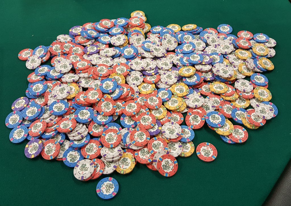 Semi-Custom Desert Sands Pron | Poker Chip Forum